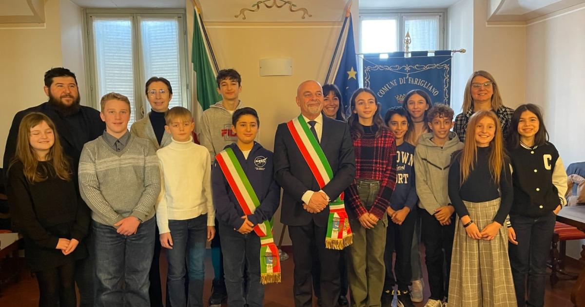 Farigliano: si è insediato il nuovo consiglio comunale dei ragazzi guidato da Mattia Cavicchi ...