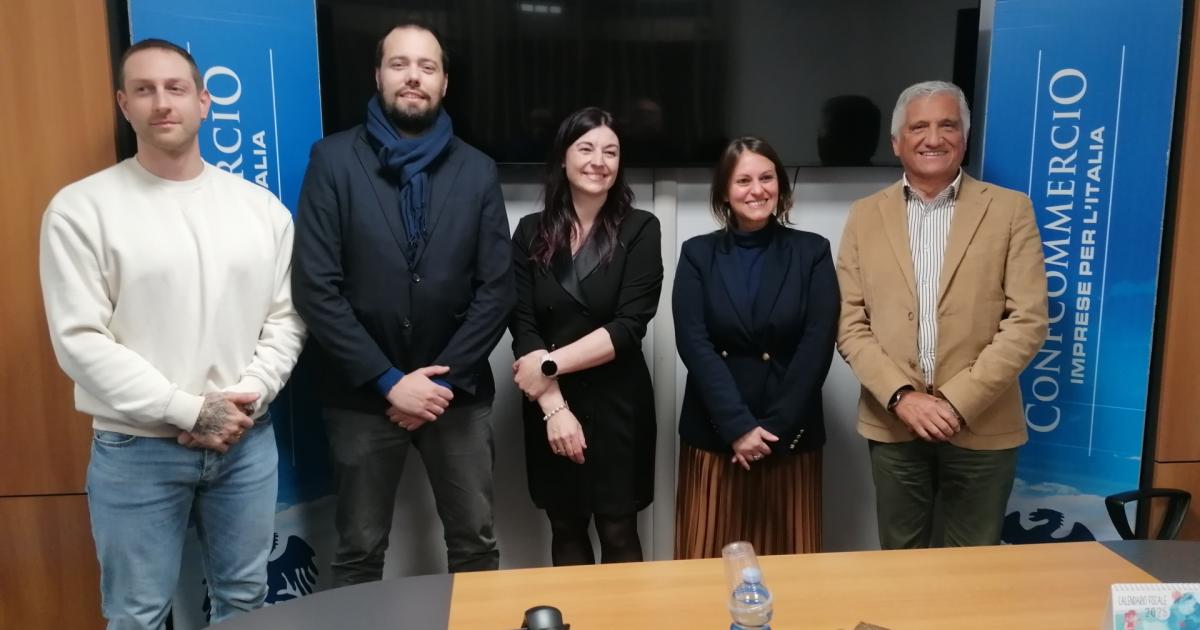 FOTOGALLERY - Inaugurata la nuova sede dell'Ascom Carrù - Foto 1 di 12 - La Provincia Granda