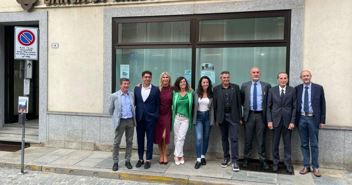 Chiusa di Pesio: inaugurati i nuovi locali della filiale Bcc Pianfei ...