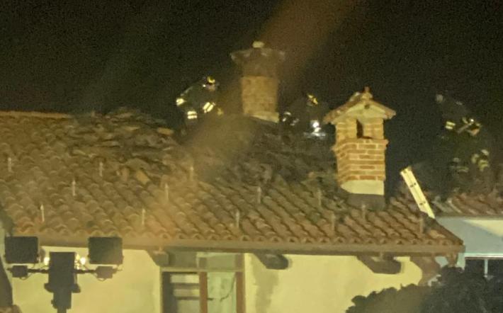 Intervento dei vigili del fuoco a San Michele Mondovì per l’incendio di un tetto - La Provincia ...